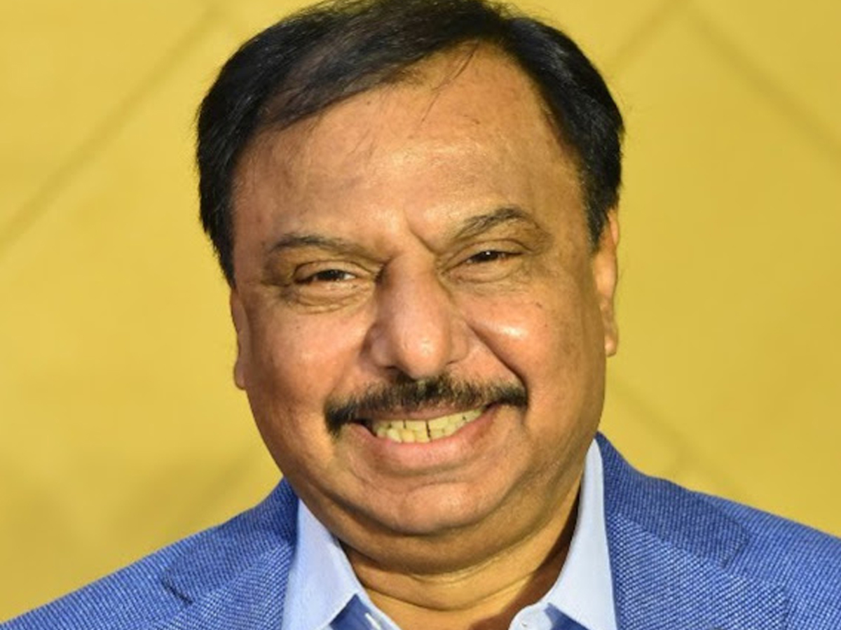 Registration fee should be reduced to 4%