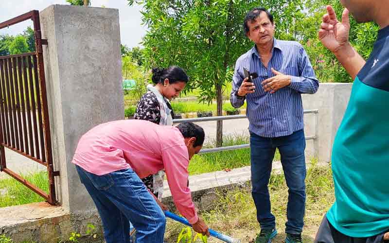 Plantation drive by SuchirIndia Plot owners